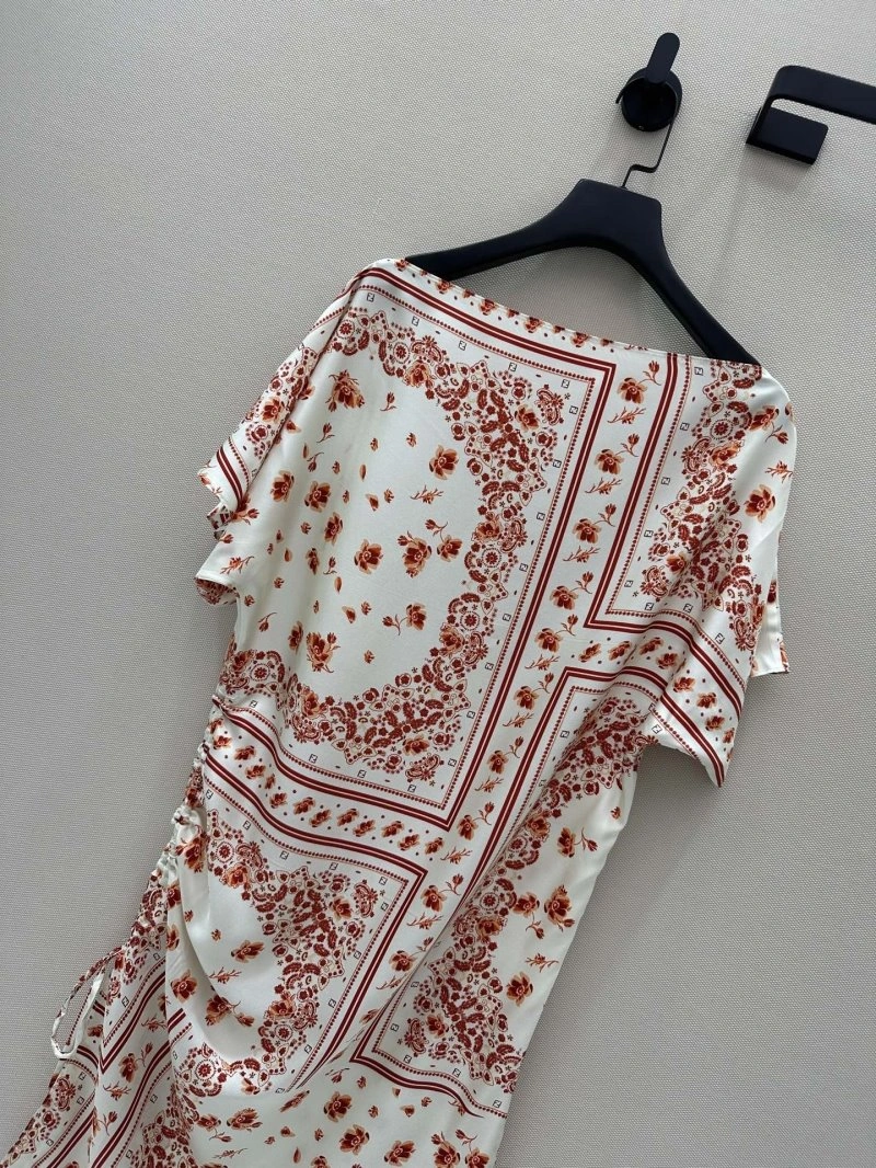 Exact replica Unclassified Brand Dress