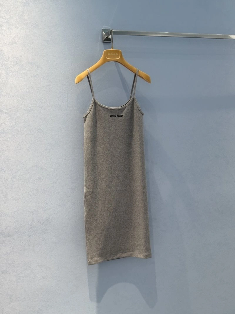 Real Unclassified Brand Dress