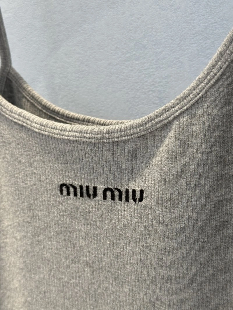 Real Unclassified Brand Dress