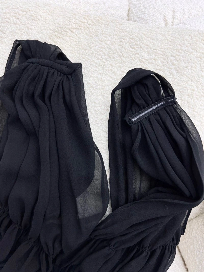 Legit Unclassified Brand Dress
