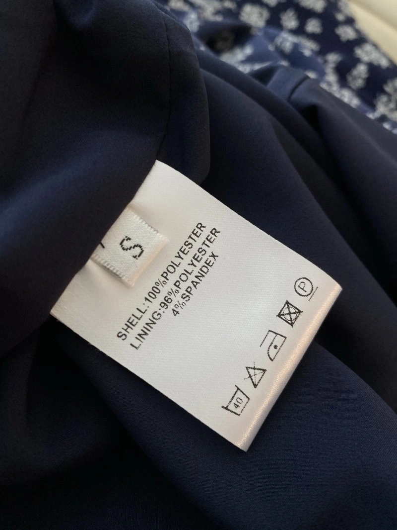 Accurate model Unclassified Brand Dress