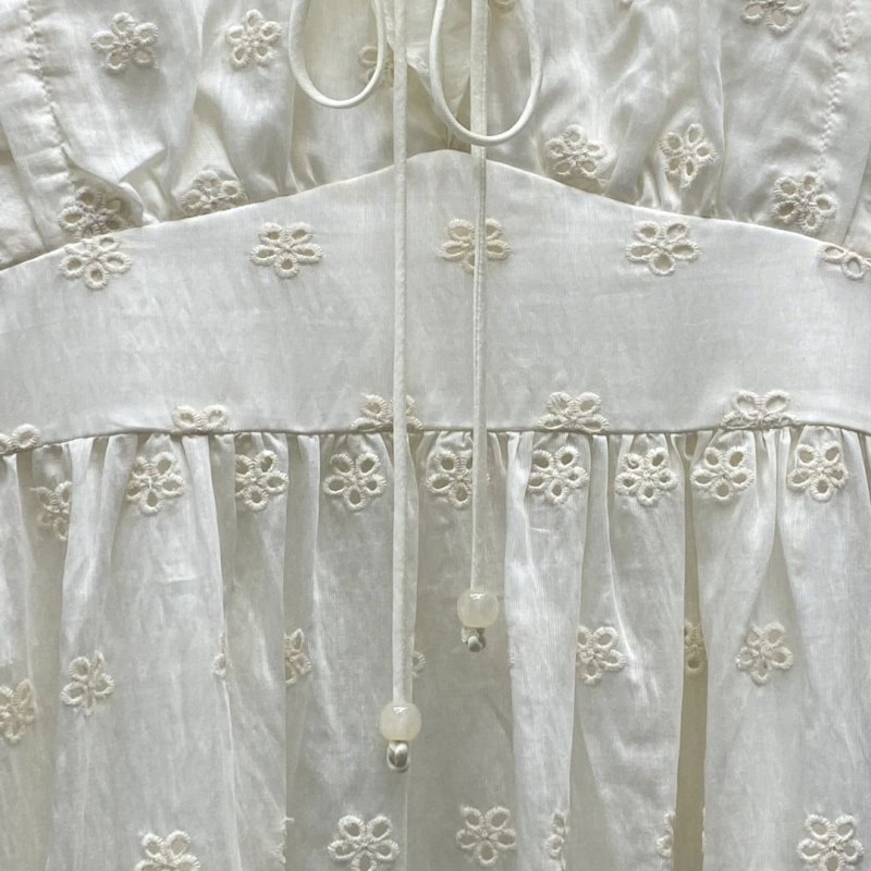 Cut-rate Unclassified Brand Dress