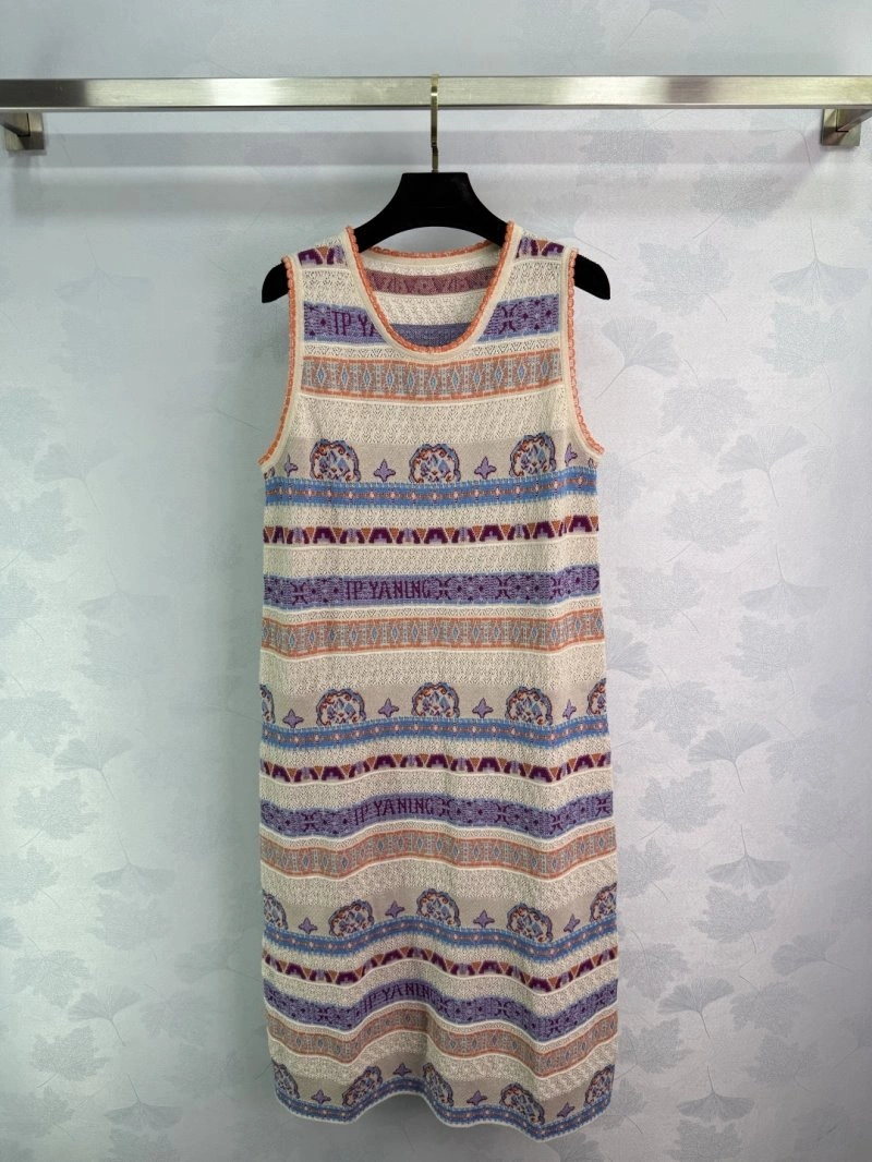 Unclassified Brand Dress