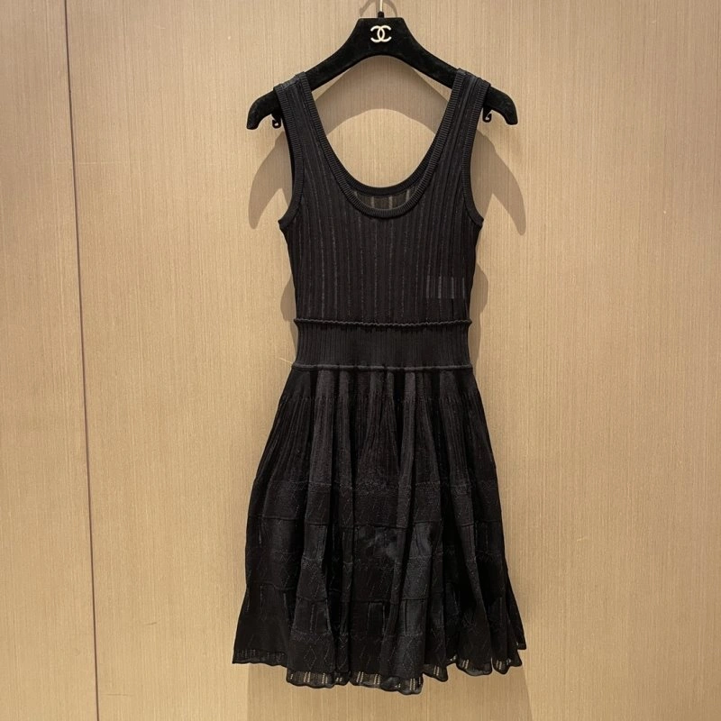 Unclassified Brand Dress