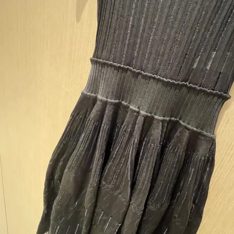 Indistinguishable Unclassified Brand Dress