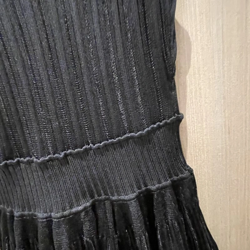 Indistinguishable Unclassified Brand Dress