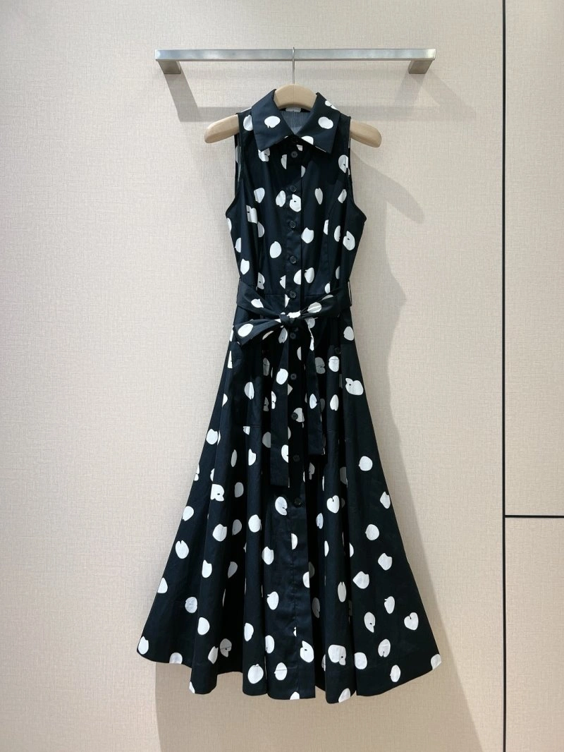 Unclassified Brand Dress