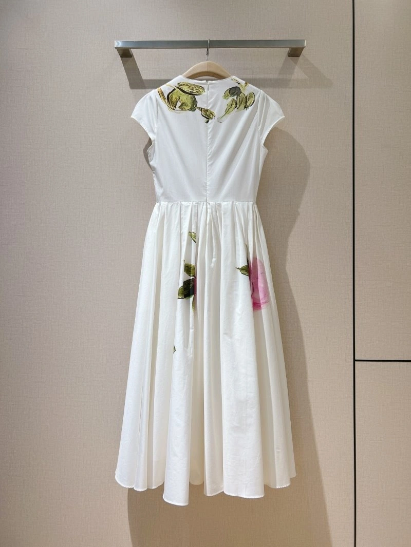 Inexpensive Unclassified Brand Dress