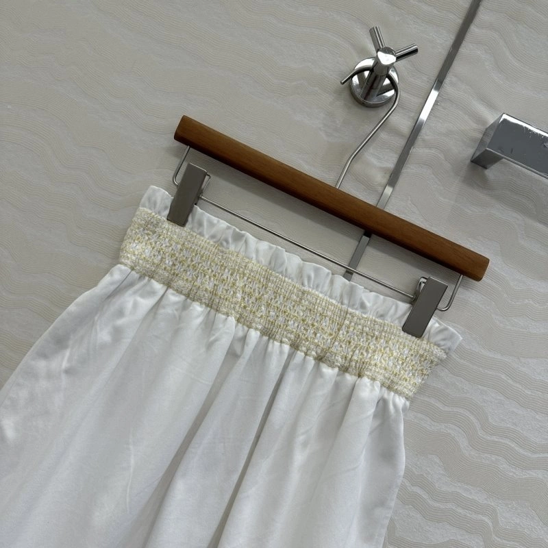 Cut-rate Unclassified Brand Dress