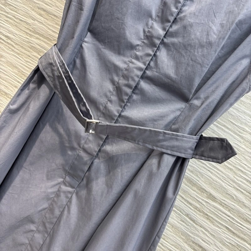 Cut-rate Unclassified Brand Dress
