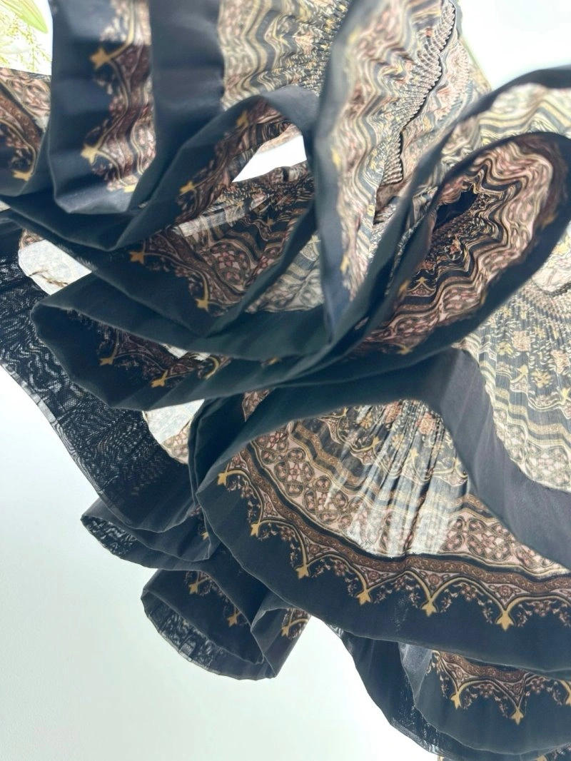 Genuine Unclassified Brand Dress