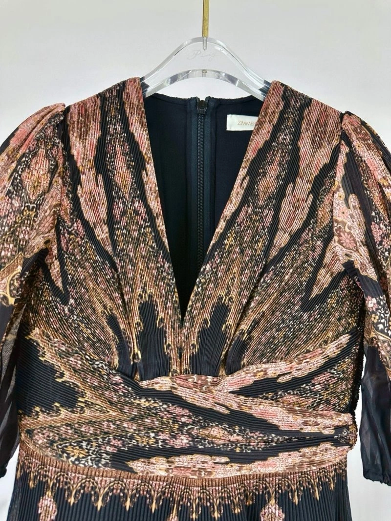 Genuine Unclassified Brand Dress
