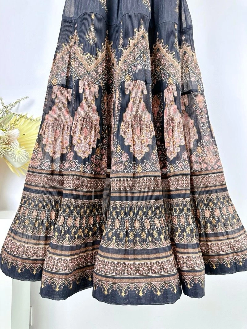 Genuine Unclassified Brand Dress