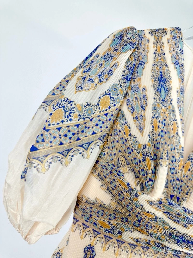Bargain Unclassified Brand Dress