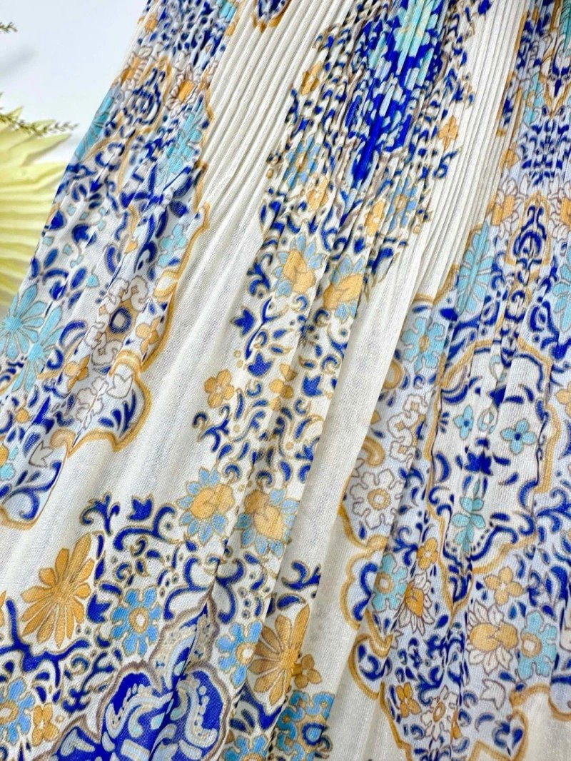 Cut-rate Unclassified Brand Dress