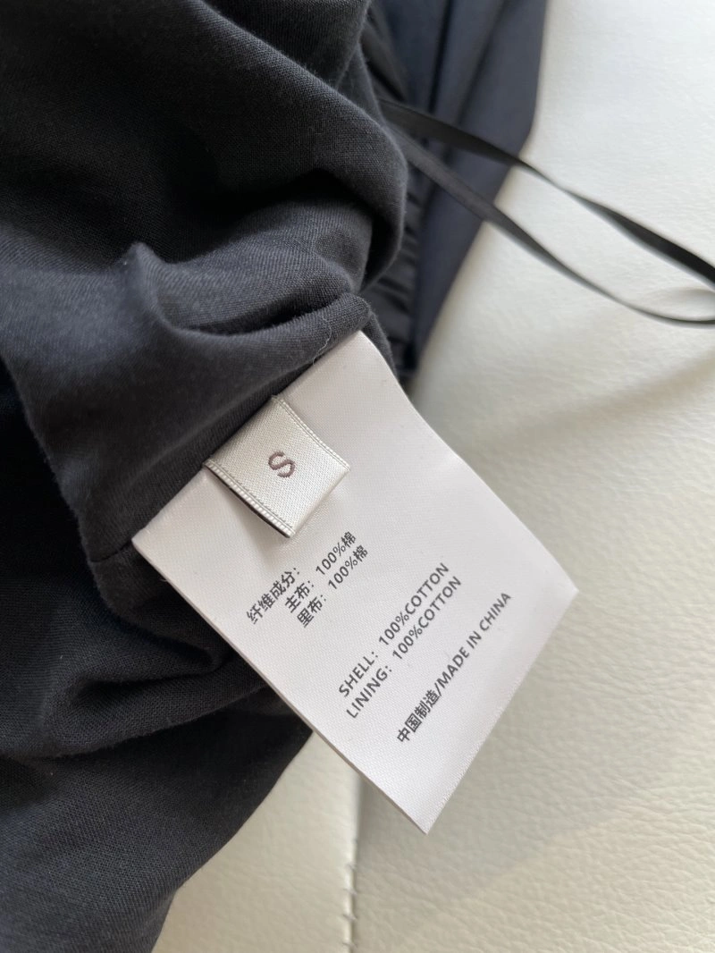 Cut-rate Unclassified Brand Dress