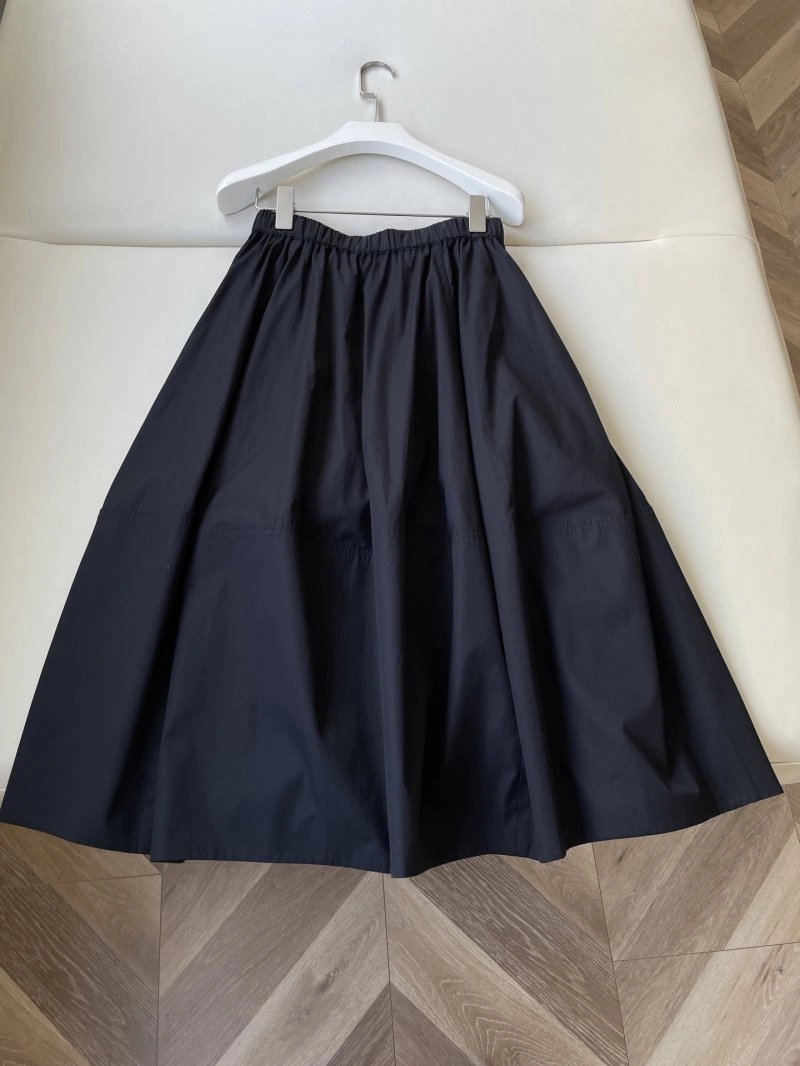 Cut-rate Unclassified Brand Dress