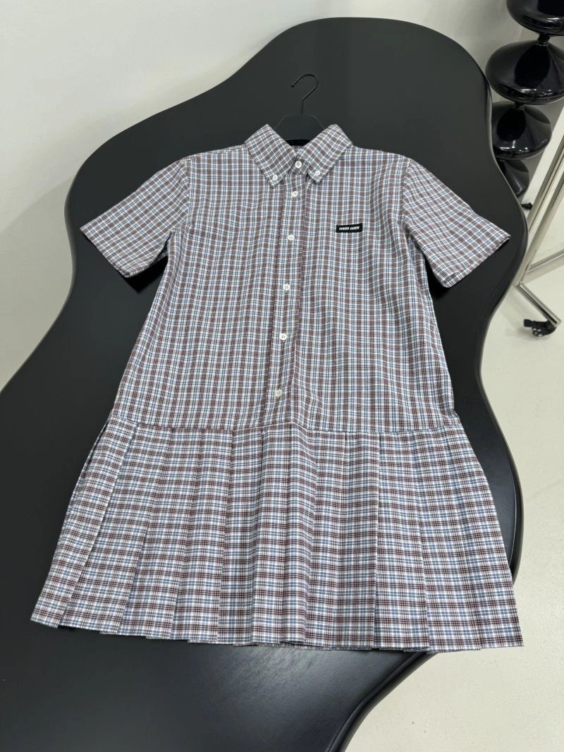 Inexpensive Unclassified Brand Dress