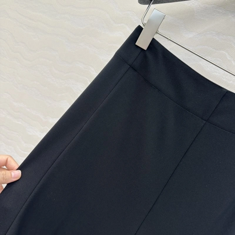Accurate model Unclassified Brand Dress