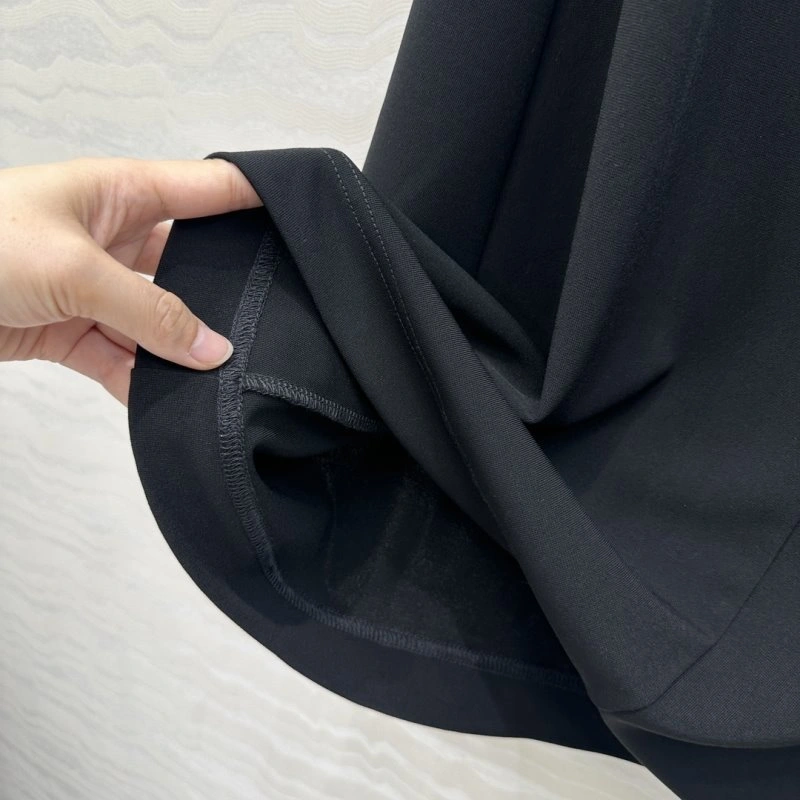 Accurate model Unclassified Brand Dress