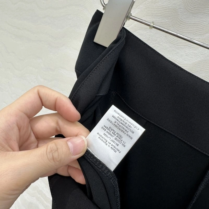 Accurate model Unclassified Brand Dress