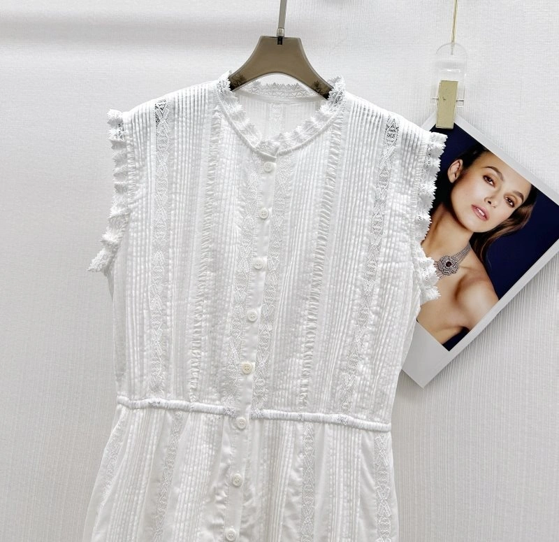 Cut-rate Unclassified Brand Dress