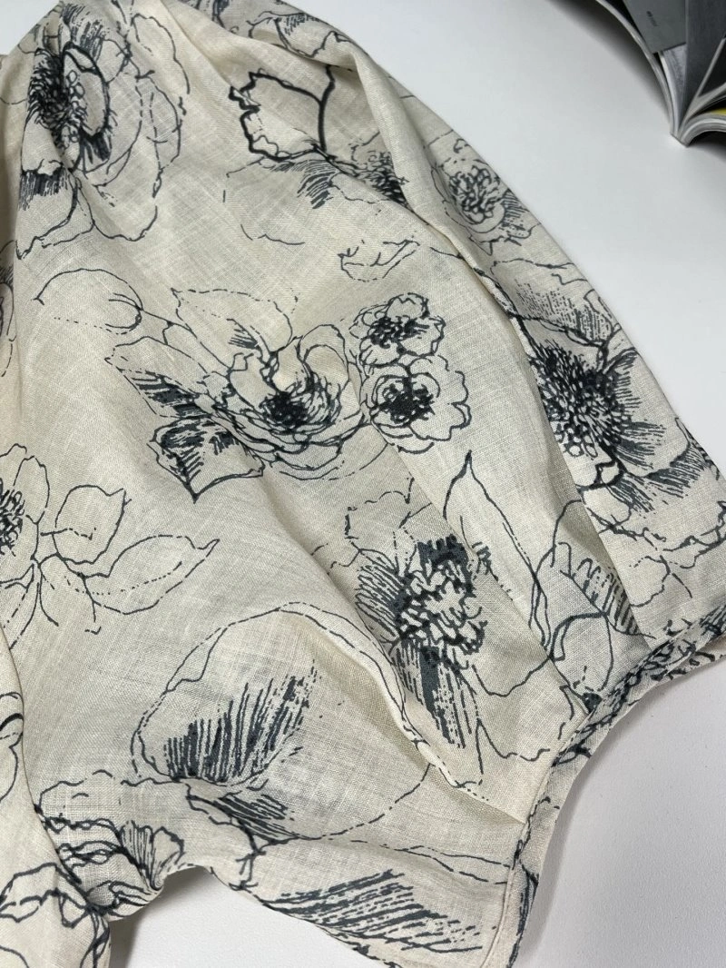 Value-priced Unclassified Brand Dress