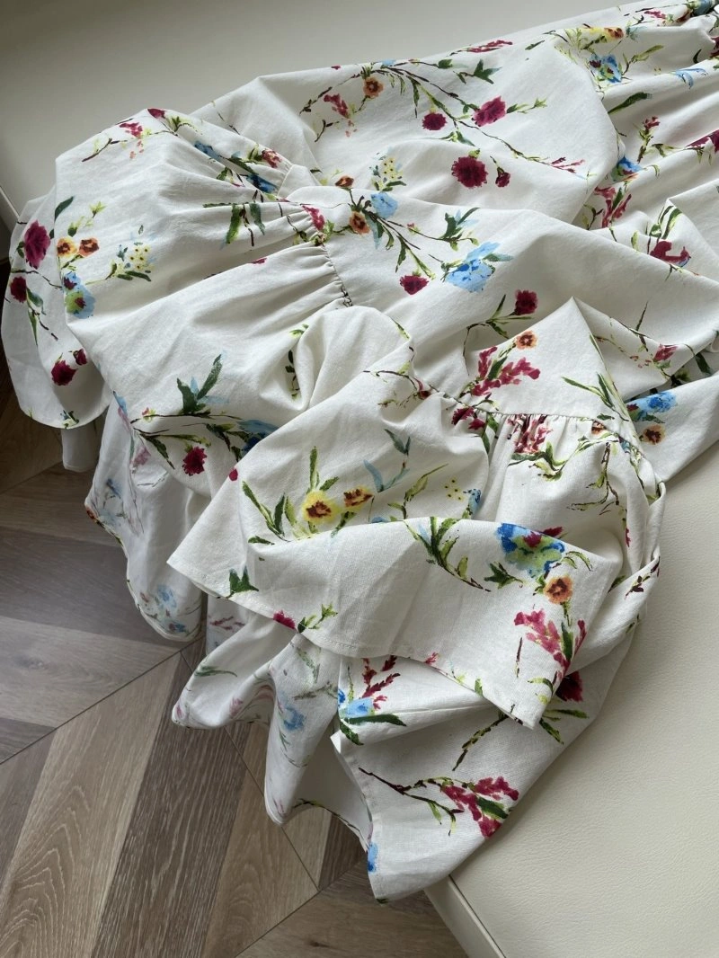 Cut-rate Unclassified Brand Dress