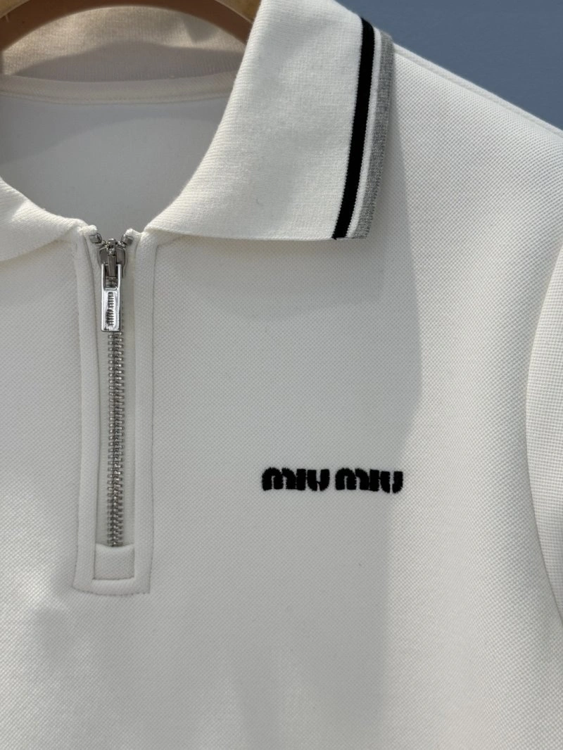 Cut-rate Unclassified Brand Dress