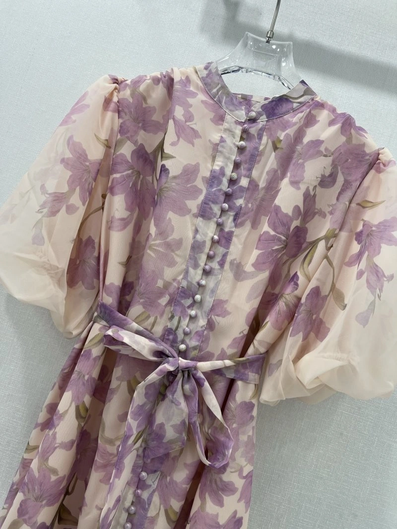 Accurate model Unclassified Brand Dress