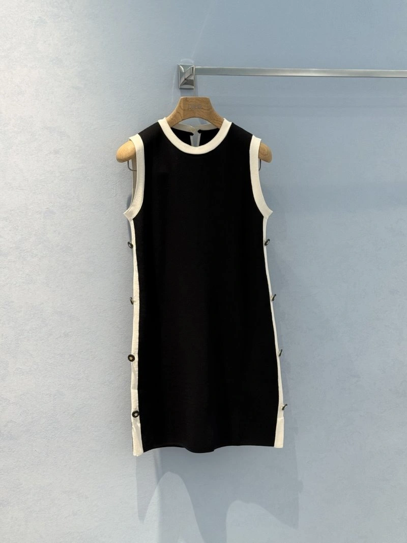 Unclassified Brand Dress