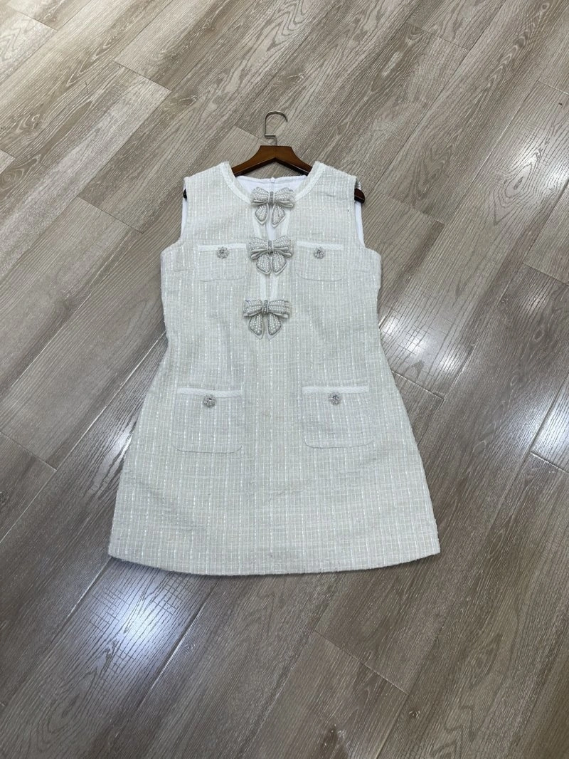Unclassified Brand Dress