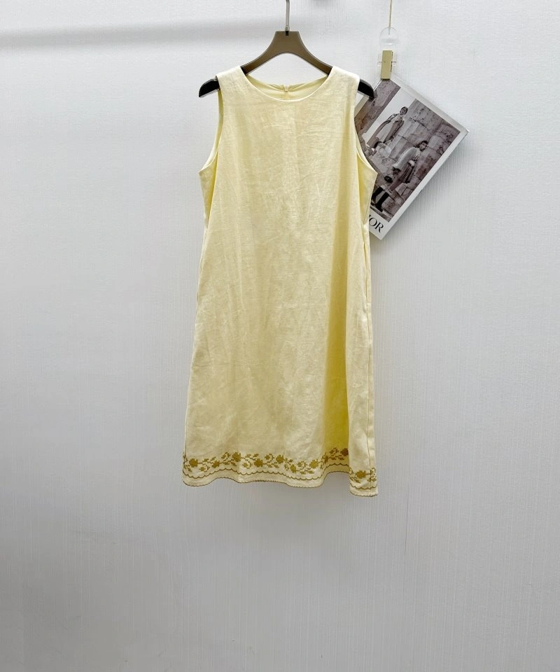 Unclassified Brand Dress