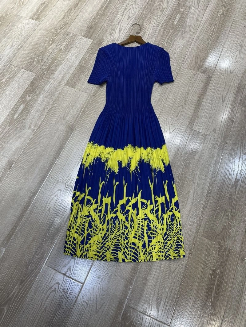 Affordable Unclassified Brand Dress