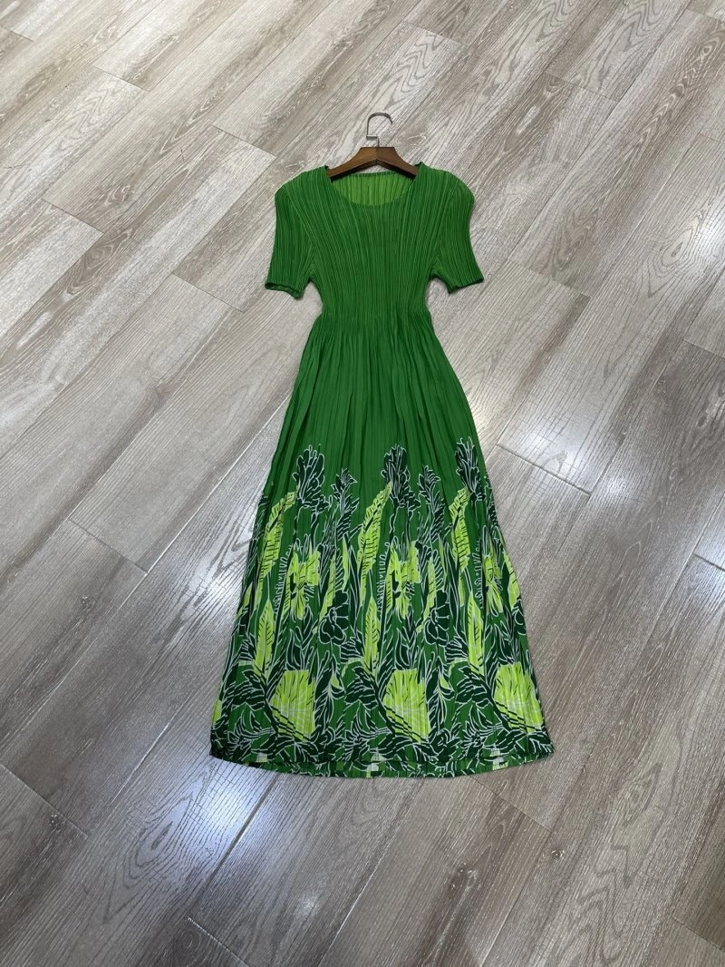 Unclassified Brand Dress