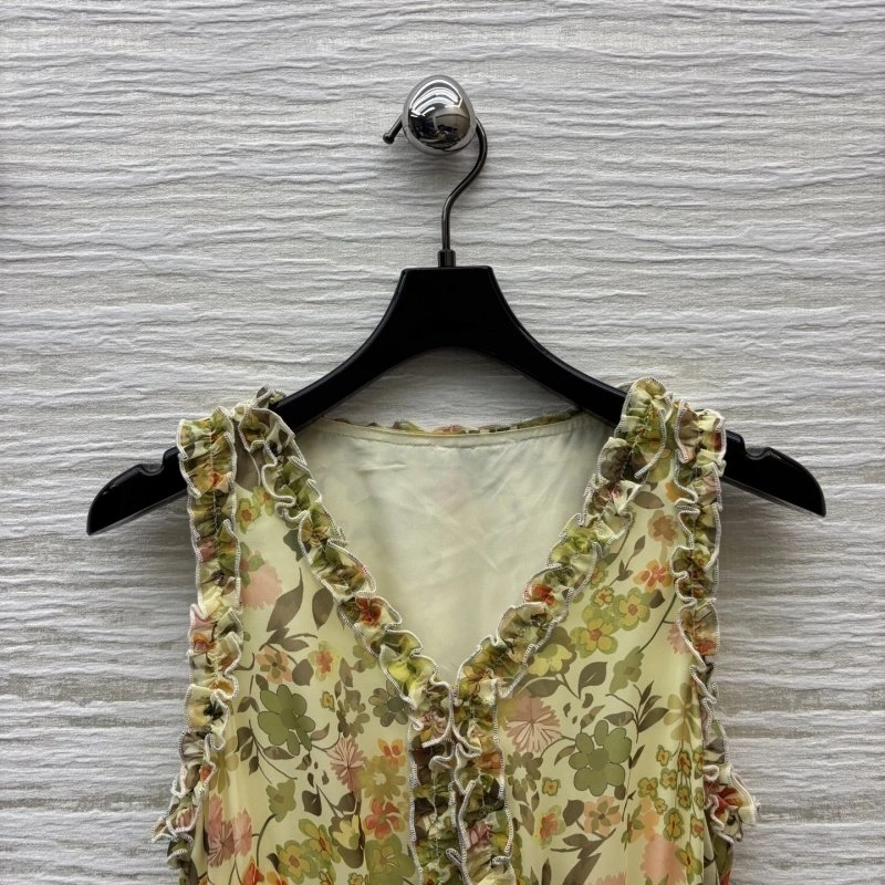 Discounted Unclassified Brand Dress