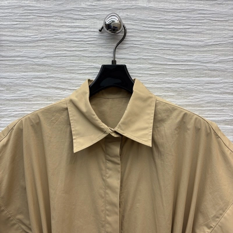 Accurate model Unclassified Brand Dress