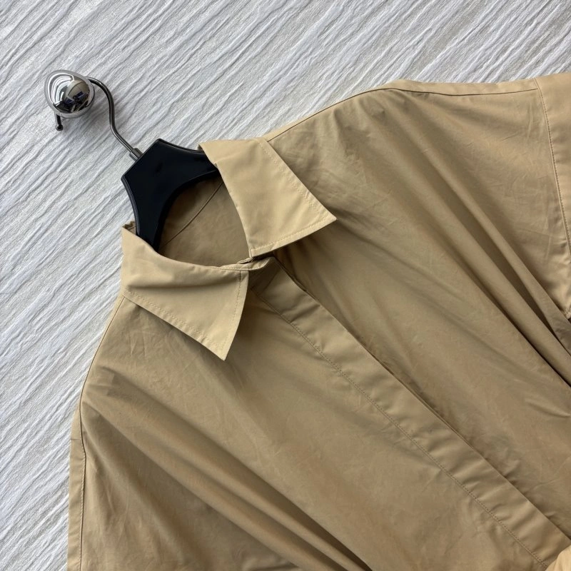 Accurate model Unclassified Brand Dress