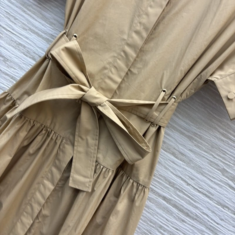 Accurate model Unclassified Brand Dress