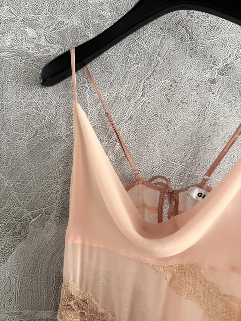 Real Unclassified Brand Dress