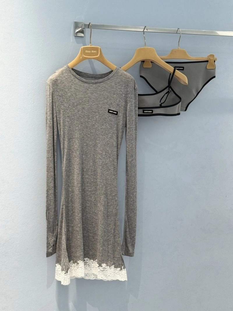 Unclassified Brand Dress