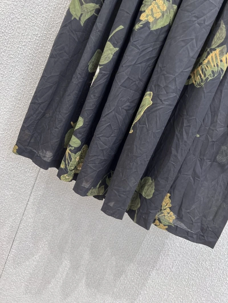 Discounted Unclassified Brand Dress