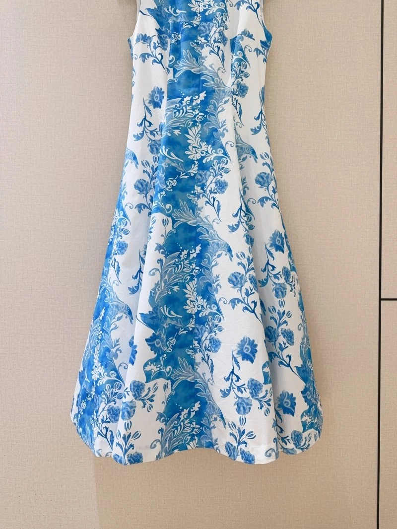 Bargain Unclassified Brand Dress