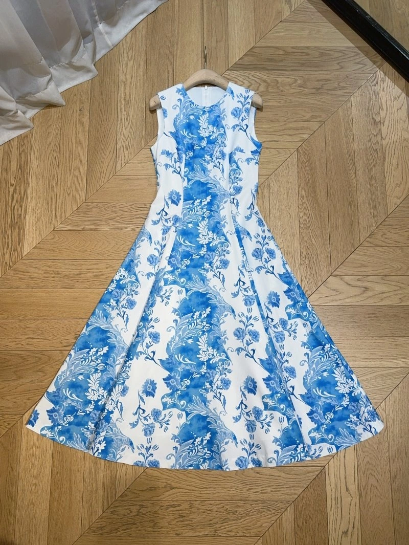 Bargain Unclassified Brand Dress