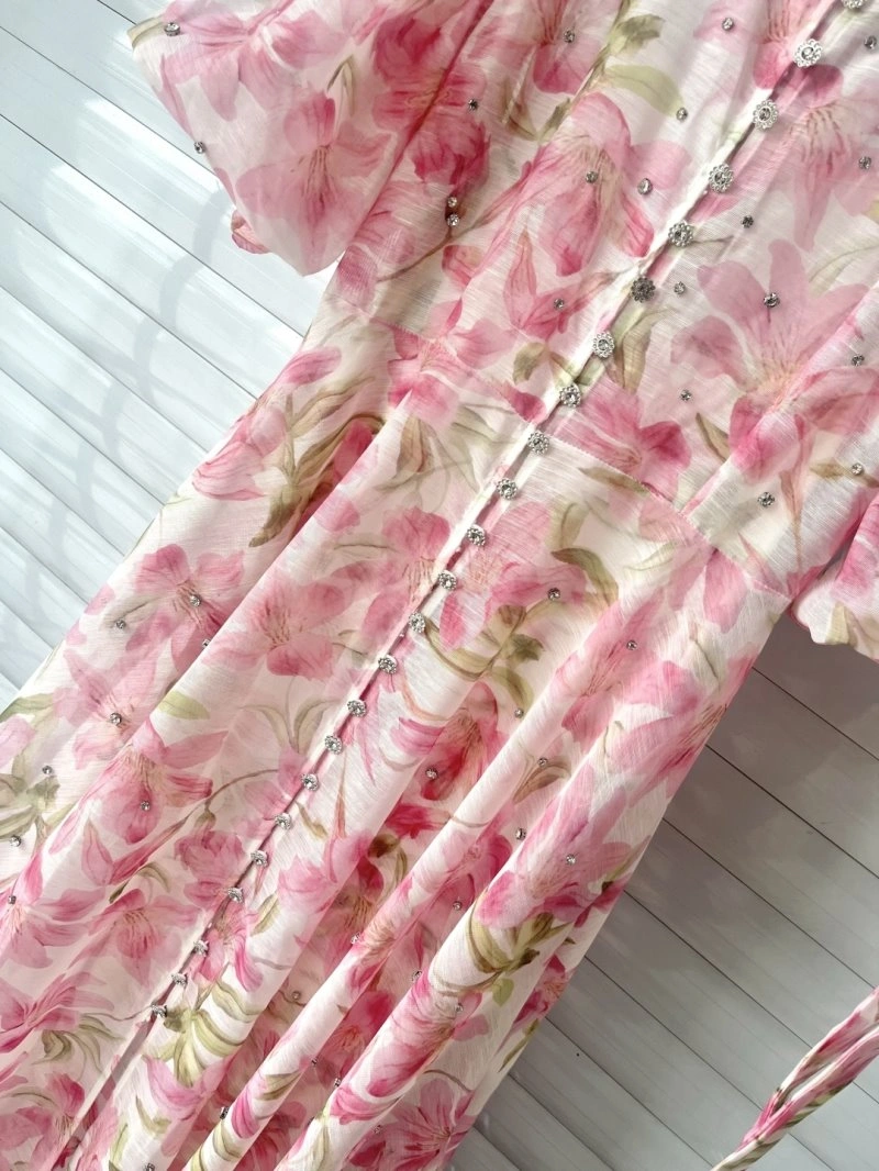 Inexpensive Unclassified Brand Dress