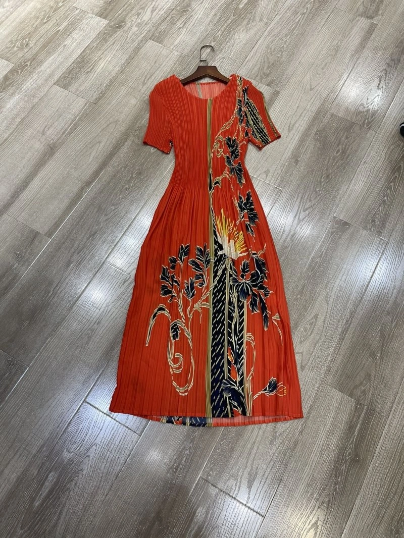 Unclassified Brand Dress