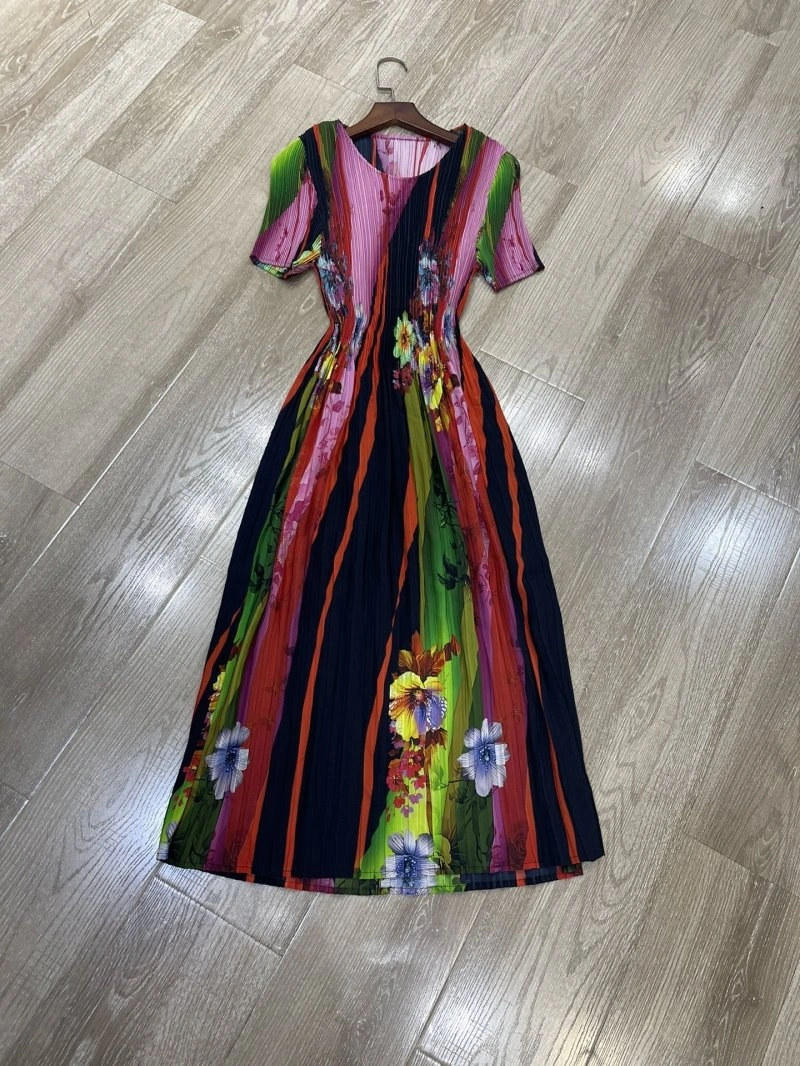 Unclassified Brand Dress