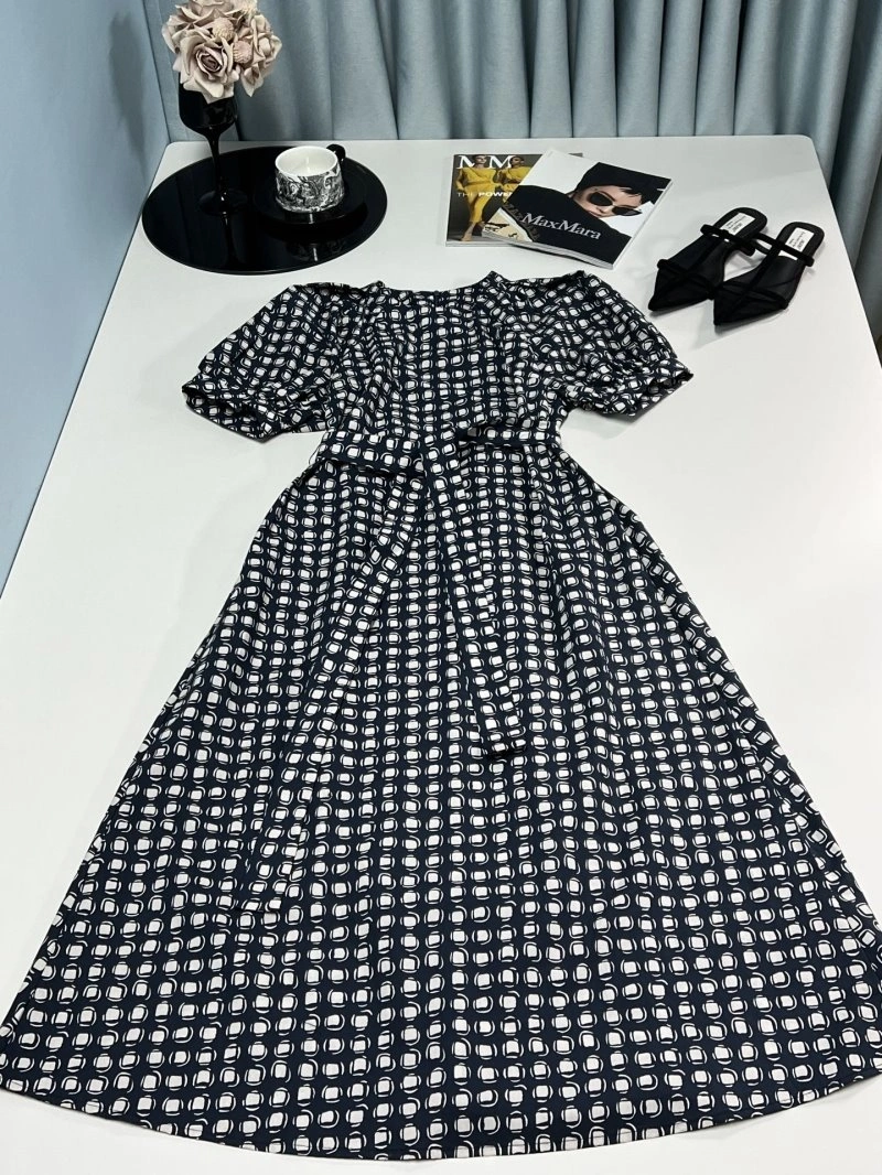 Unclassified Brand Dress