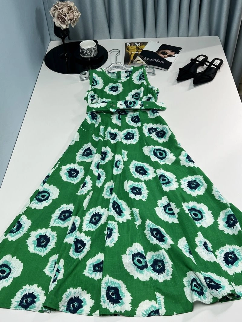 Unclassified Brand Dress