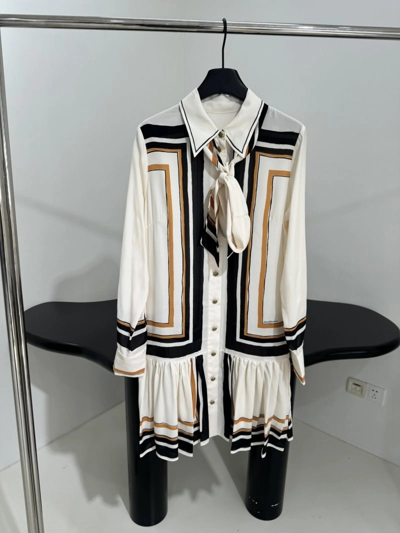 Unclassified Brand Dress